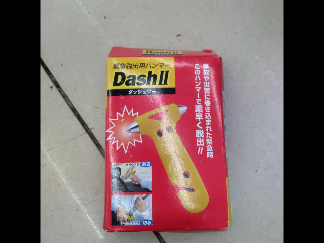 DASH II 緊急脱出ツール | カー用品 その他(カー用品) その他カー用品を通販で購入する | 中古カー＆バイク用品の販売ならアップガレージ
