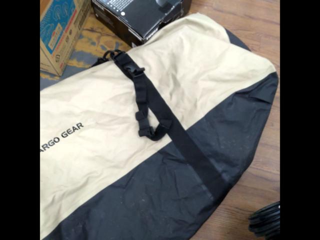 ARB CARGO GEARカーゴバッグ 110L(ラージ) | カー用品 キャリア ルーフBOXを通販で購入する | 中古カー＆バイク用品の ...