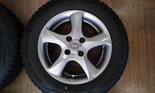 BRIDGESTONE TOPRUN RD5 + BRIDGESTONE BLIZZAK VRX2 | カー用品 スタッドレスタイヤホイールセット 14インチスタッドレスタイヤホイールセットを ...