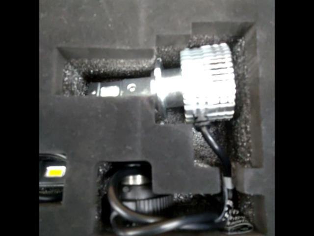 HID屋 D2R LEDバルブ | カー用品 バルブ・HID LEDバルブを通販で購入する | 中古カー＆バイク用品の販売ならアップガレージ