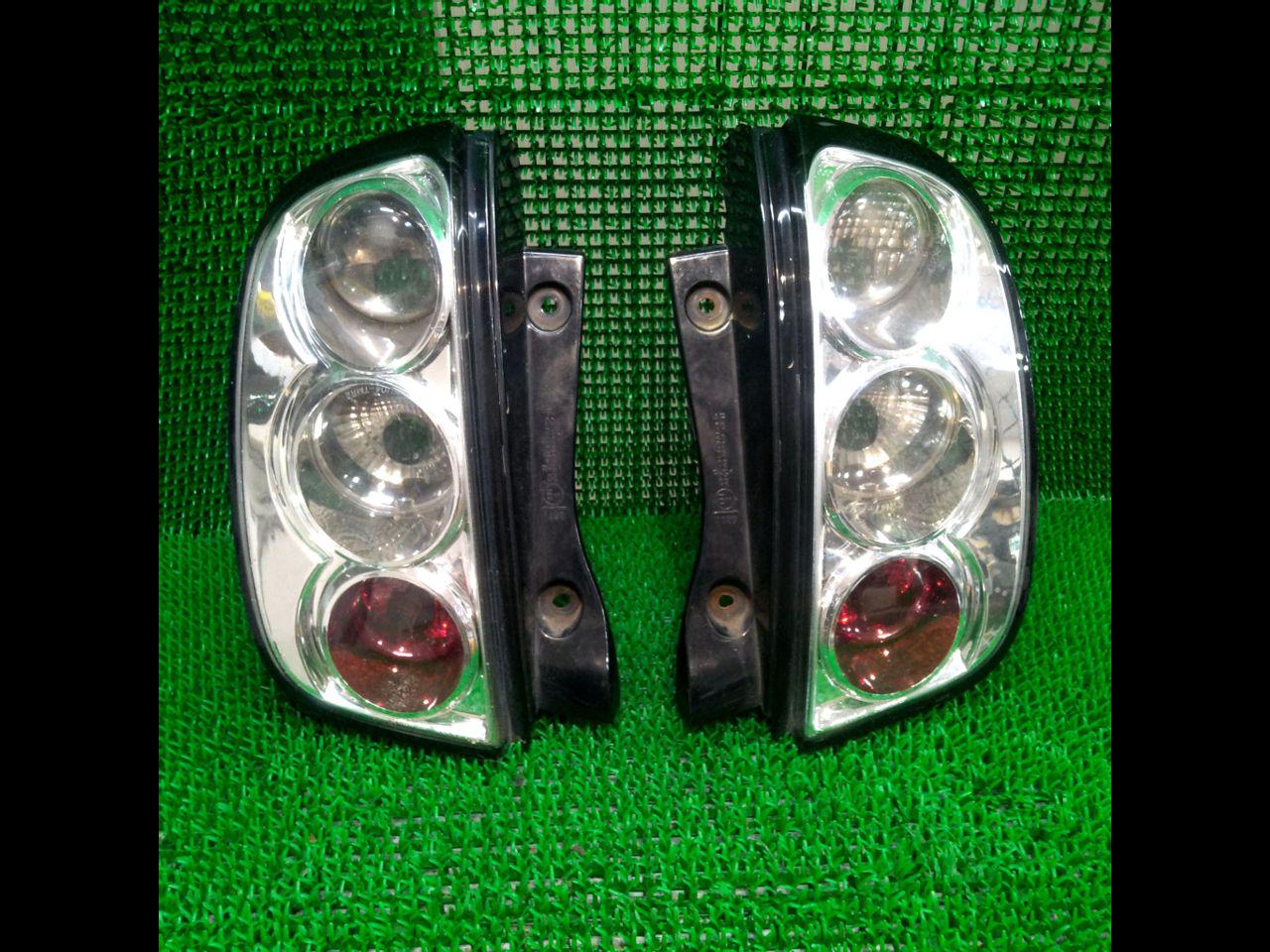 JUNYAN ユーロテール 【マーチ/AK12/K12】 | カー用品 ボディパーツ テールレンズを通販で購入する | 中古カー＆バイク用品の販売ならアップガレージ