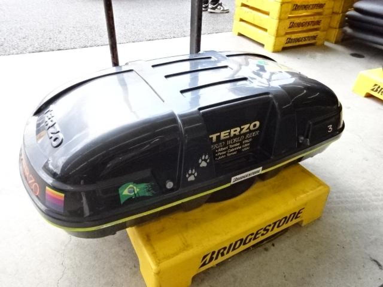 【TERZO】 EA14?? ルーフボックス ブラック | カー用品 キャリア ルーフBOXを通販で購入する | 中古カー＆バイク用品の販売ならアップガレージ