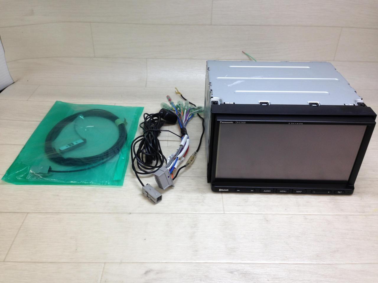 Panasonic CN-E330D | カー用品 カーナビ(地デジ） AV一体メモリーナビ（地デジ）を通販で購入する | 中古カー＆バイク用品の販売ならアップガレージ