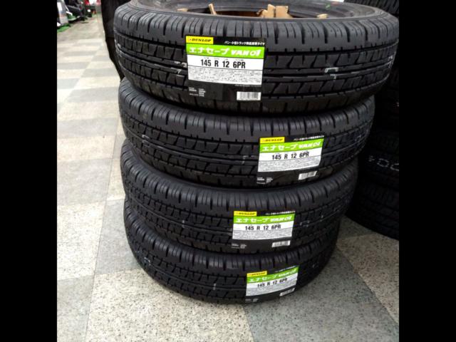 【DUNLOP】 VAN01 145R12 6PR 4本 | カー用品 タイヤ 12インチタイヤを通販で購入する | 中古カー＆バイク用品の販売ならアップガレージ