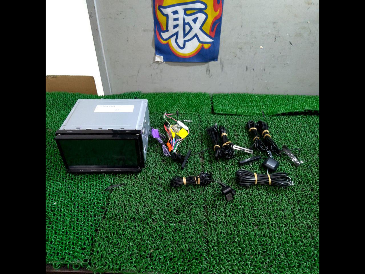 KENWOOD MDV-D711 4×4フルセグ/CD/DVD/SD/Bluetoothオーディオ・ハンズフリー 2024年モデル | カー ...