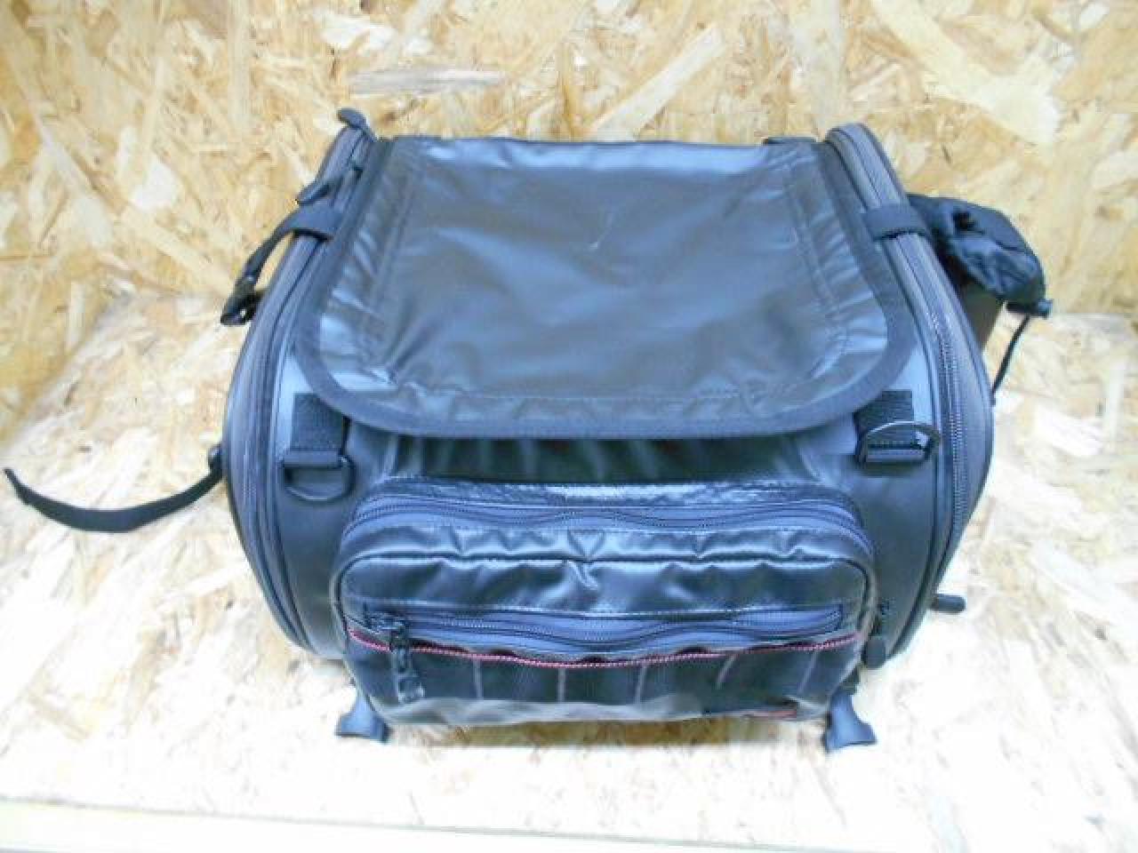 HenlyBegins ツーリングシートバッグ BASIC DH-762 | 中古品 | アップガレージ 岡崎宇頭店 | バイク用品 ツーリング用品 バッグ(二輪)を通販で購入する | 中古 ...