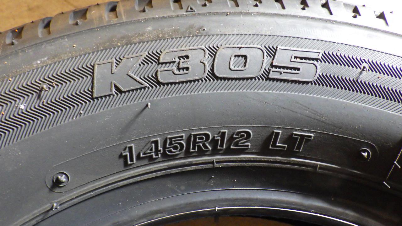 【タイヤのみ1本セット】BRIDGESTONE K305 | カー用品 タイヤ 12インチタイヤを通販で購入する | 中古カー＆バイク用品の販売ならアップガレージ