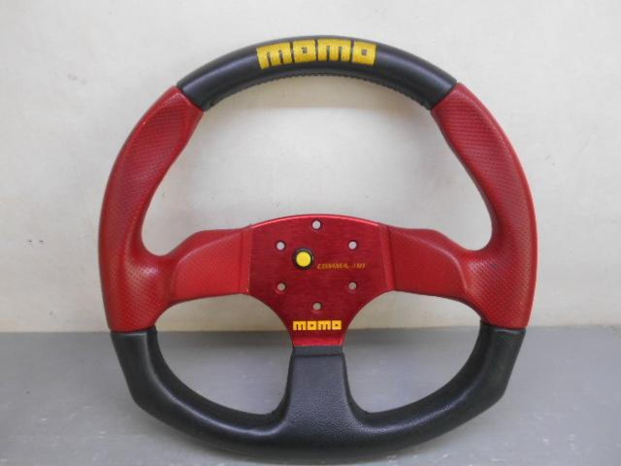 MOMO COMMAND(コマンド) | カー用品 インテリア ステアリングを通販で購入する | 中古カー＆バイク用品の販売ならアップガレージ