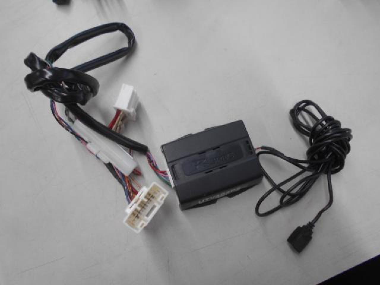 Datasystem(データシステム) R SPEC TV-KIT UTV404P2 切替タイプ マツダコネクト車用 | カー用品 カーAVアクセサリー ナビアクセサリーを通販で購入する ...