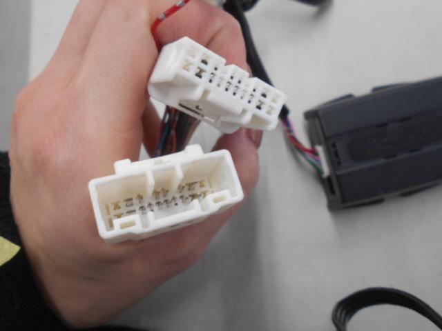 Datasystem(データシステム) R SPEC TV-KIT UTV404P2 切替タイプ マツダコネクト車用 | カー用品 カーAVアクセサリー ナビアクセサリーを通販で購入する ...