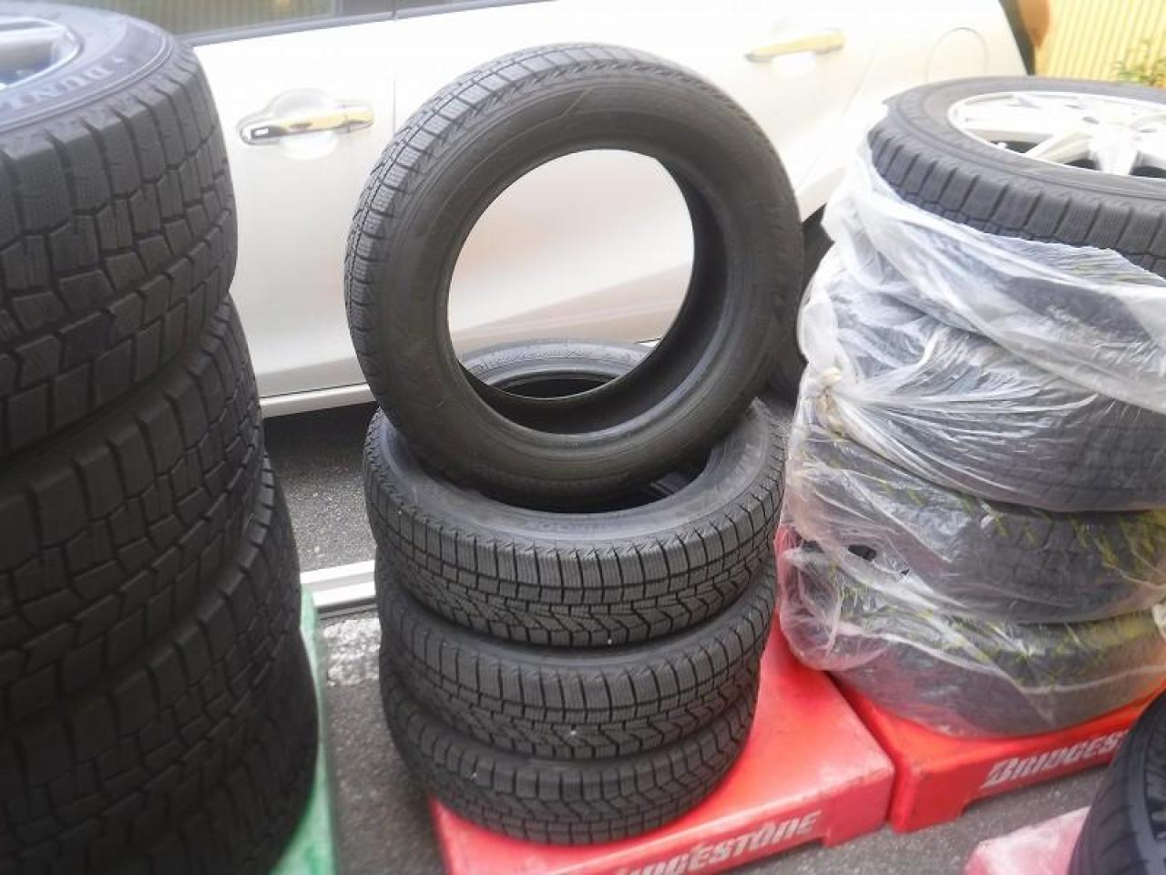 【HANKOOK/KINGSTAR】Wintericeptiz2 | カー用品 スタッドレスタイヤ 14インチスタッドレスタイヤを通販で購入 ...