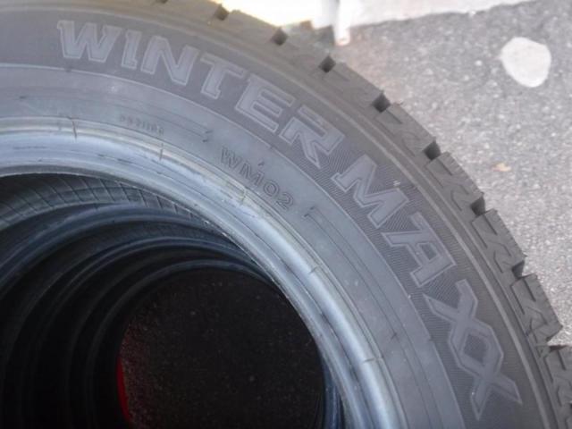 【DUNLOP】WINTERMAXX WM02 | カー用品 スタッドレスタイヤ 14インチスタッドレスタイヤを通販で購入する | 中古カー＆バイク用品の販売ならアップガレージ