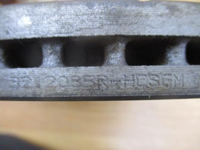 DIXCEL スリットローター セット 2枚組 フロント SD Type 321 2085 | 中古品 | アップガレージ 石巻店 | カー用品 ブレーキ系 ローターを通販で購入する | 中古 ...