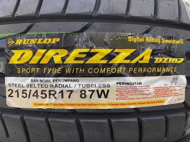 DUNLOP(ダンロップ)DIREZZA DZ102 215/45R17 2024年製 4本 | カー用品 タイヤ 17インチタイヤを通販で購入する | 中古カー＆バイク用品の販売ならアップガレージ