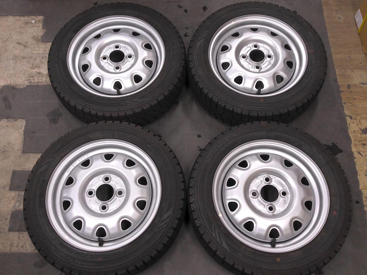 TOPY STEEL WHEEL M73 + AUTOBACS NorthTrek N3i | カー用品 スタッドレスタイヤホイールセット ...