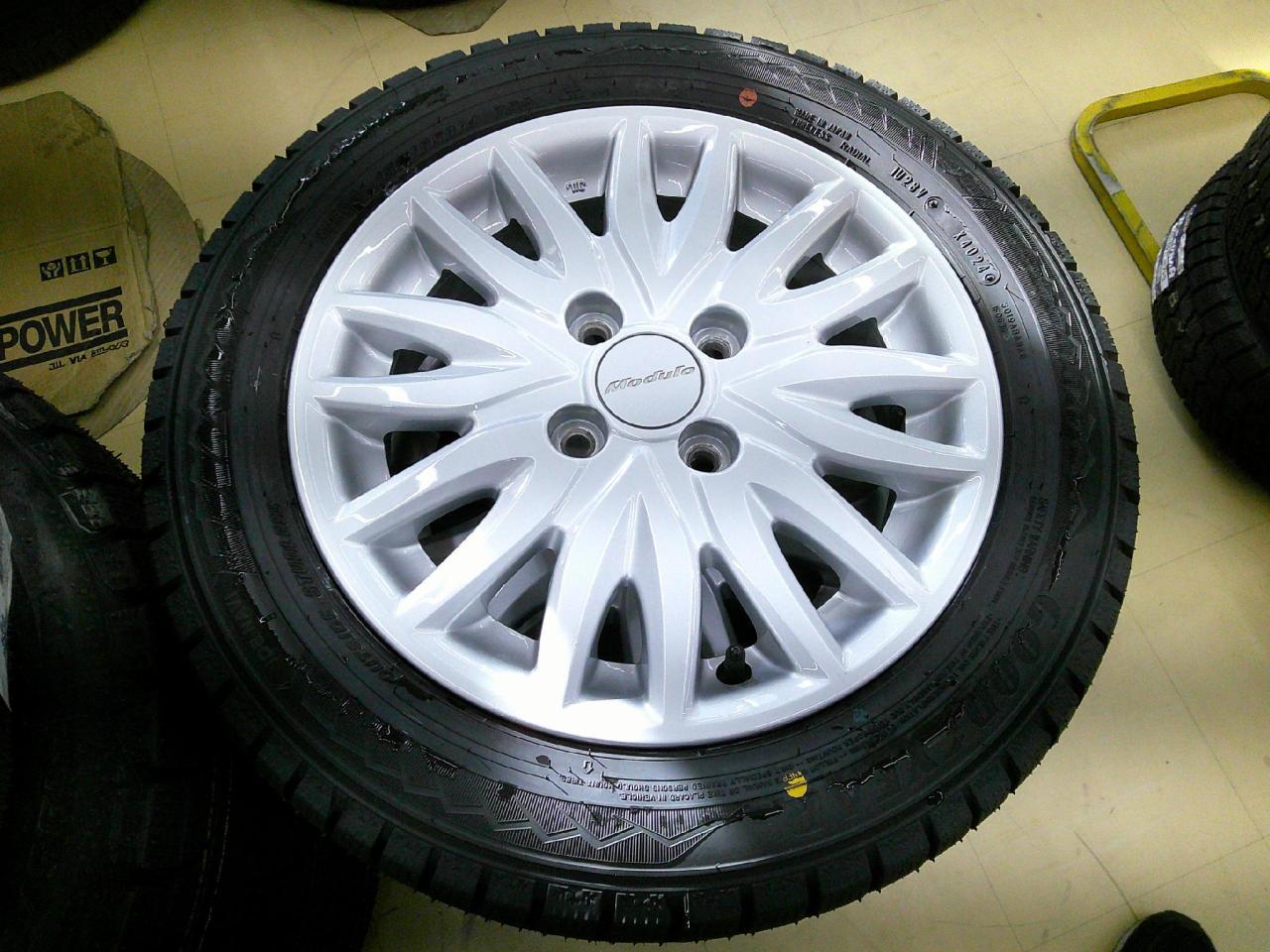 ホンダ Modulo ME-009 + GOODYEAR ICE NAVI 8 155/65R14 75Q | カー用品 スタッドレスタイヤ ...