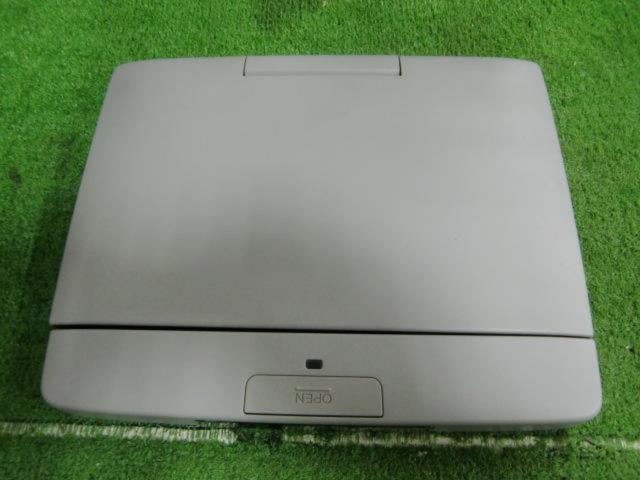 トヨタ純正 フリップダウン11インチモニター V11T-62C | 中古品 | アップガレージ 札幌厚別店 | カー用品 モニター・地デジ その他モニターを通販で購入する | 中古カー＆バイク ...