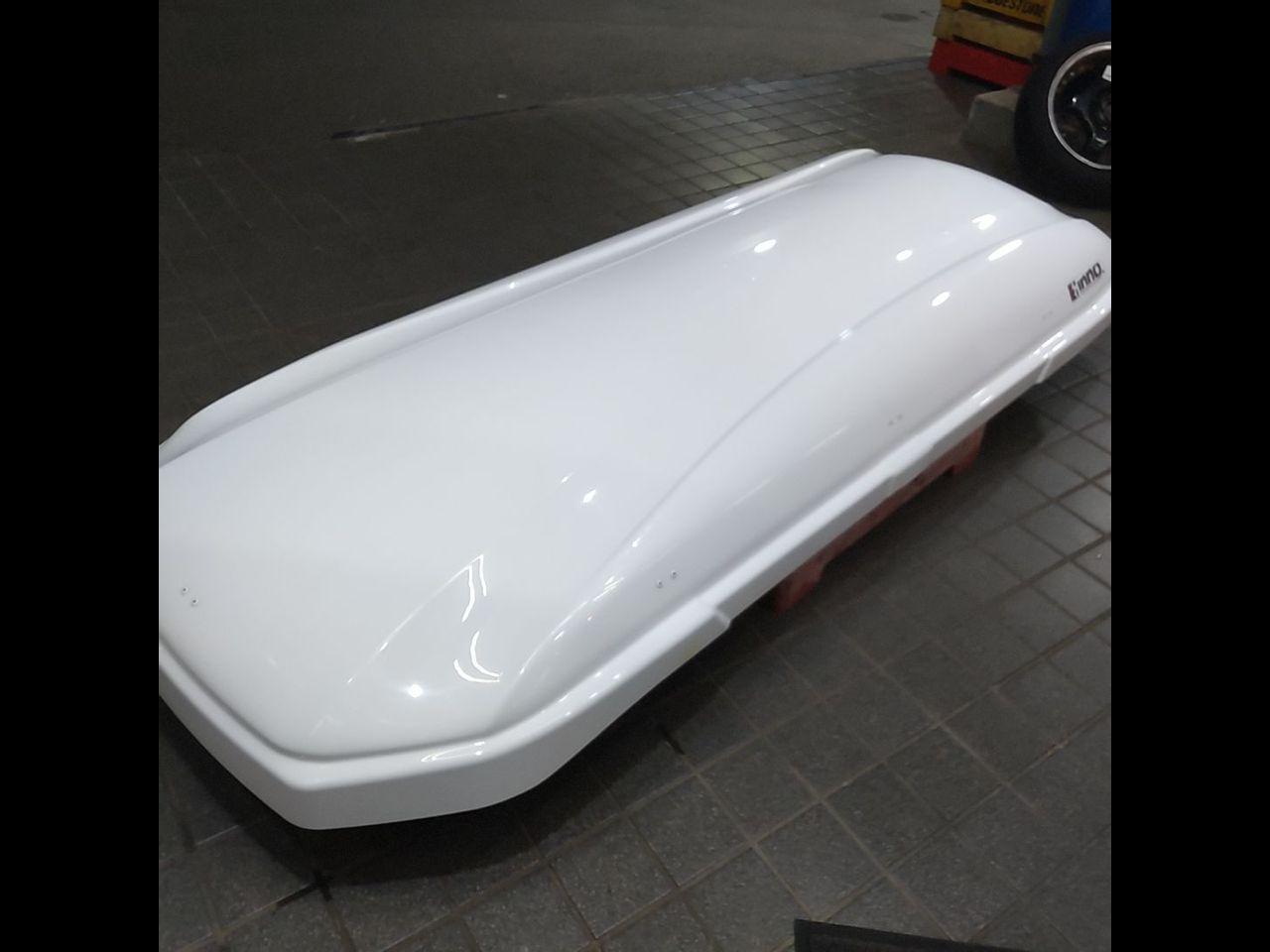 INNO BR56 ルーフボックス ホワイト | カー用品 キャリア ルーフBOXを通販で購入する | 中古カー＆バイク用品の販売ならアップガレージ