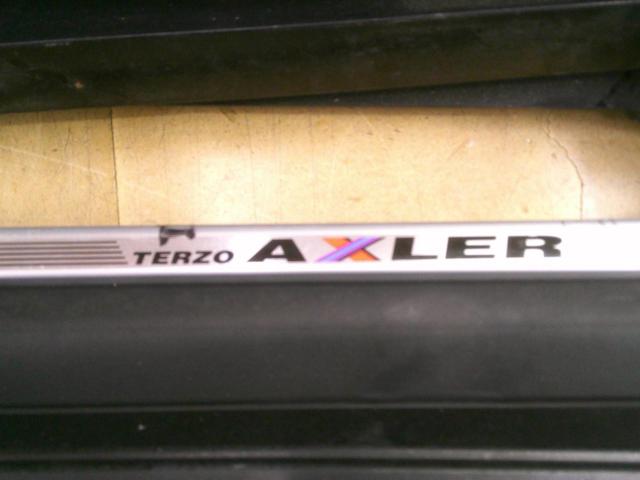 TERZO AXLER SS104R(Y01078) | カー用品 キャリアを通販で購入する | 中古カー＆バイク用品の販売ならアップガレージ