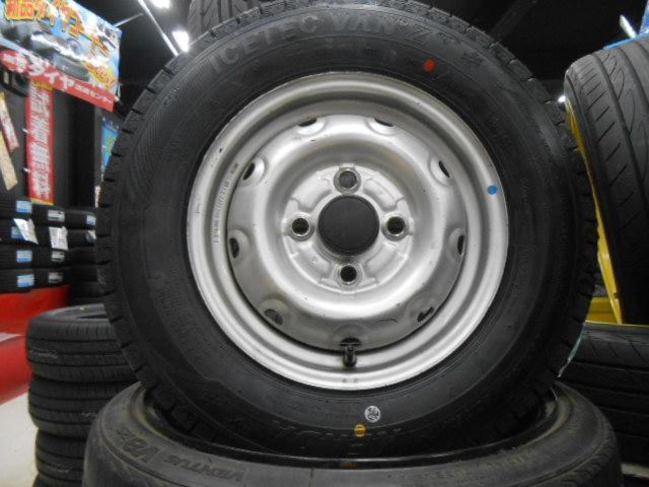 TOPY 単穴STEEL WHEEL(スチールホイール) E26 + KENDA ICETEC NEO KR36 | カー用品 スタッドレス ...