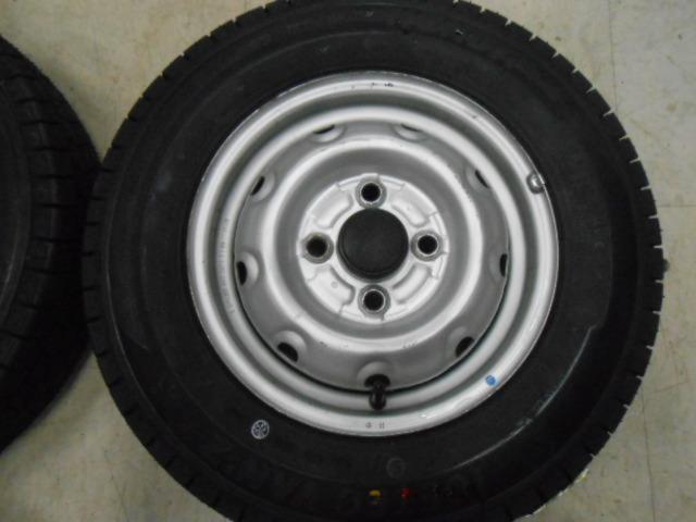 TOPY 単穴STEEL WHEEL(スチールホイール) E26 + KENDA ICETEC NEO KR36 | カー用品 スタッドレス ...