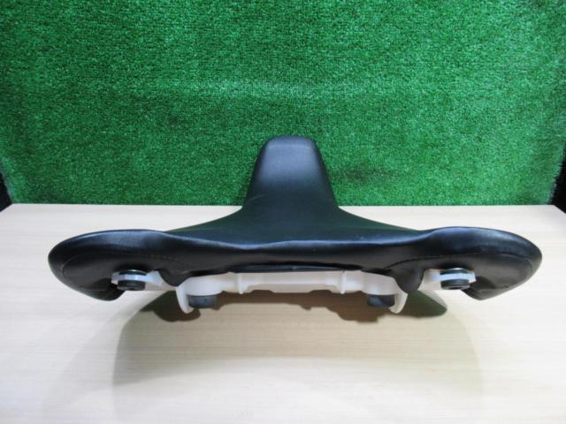 純正シート MT-07(14-17) YAMAHA(ヤマハ) | バイク用品 外装 シート(二輪)を通販で購入する | 中古カー＆バイク用品の ...