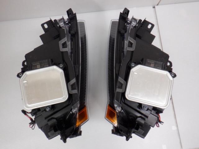 左右セット TOYOTA 純正リフレクター式3眼LEDヘッドライト ICHIKOH60-343 ランドクルーザー250 VX/GXグレード ...