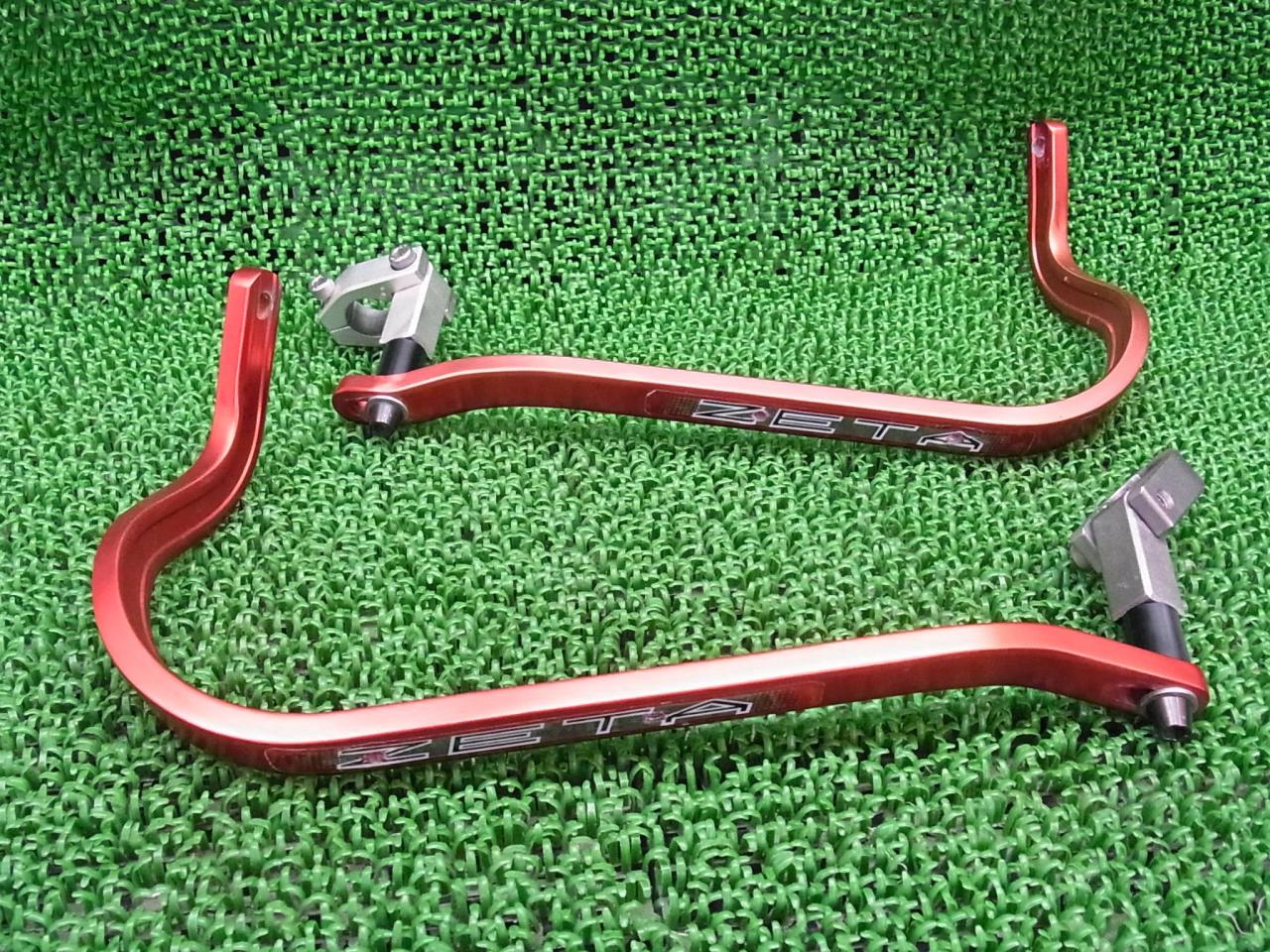 ワケアリ ZETA(ジータ) アーマーハンドガード (クランプ部分Φ22.2ハンドル用) | バイク用品 ハンドル・ハンドル廻り その他 ...