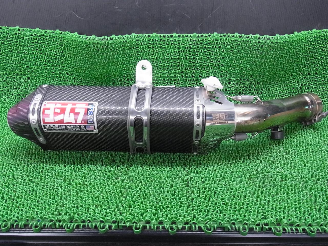 FZ-1フェザー(08年式)より取外し US YOSHIMURA(ユーエスヨシムラ) TRCスリップオンサイレンサー ステンレス/カーボン ...