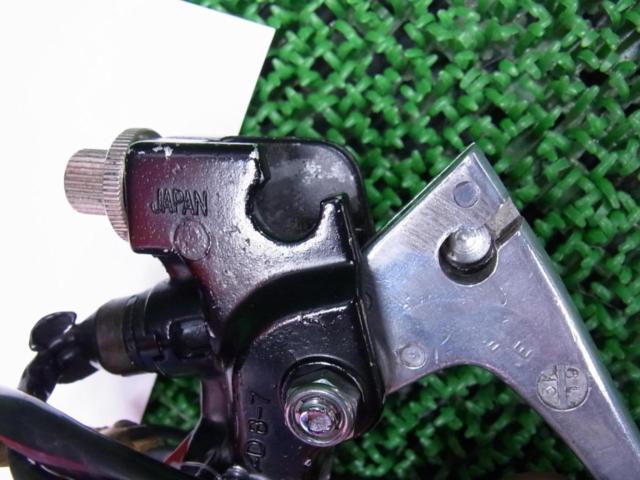 KZ1000MK2より取外し 純正 クラッチホルダー&レバー | バイク用品 ハンドル・ハンドル廻り その他ハンドル・ハンドル廻り(二輪)を ...