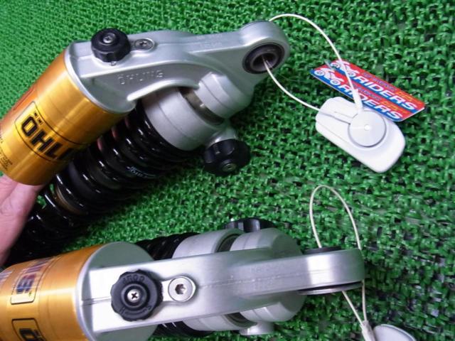 OHLINS/オーリンズS36PR1C1LB フルアジャスタブルツインリアショック ゼファー1100/Z1R/Z1000R/Z900 ...