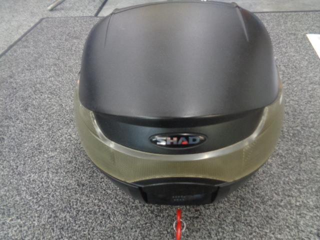 SHAD SH33 リアボックス 容量:33L | バイク用品 ツーリング用品 BOX(二輪)を通販で購入する | 中古カー＆バイク用品の販売 ...