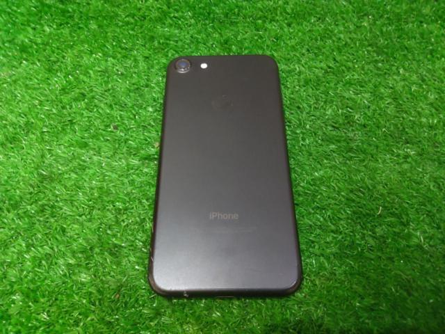 Apple iPhone7 32GB ブラック | 中古品 | アップガレージ 国立府中インター店 | カー用品 カーAVアクセサリー iPhoneを通販で購入する | 中古カー＆バイク用品の ...