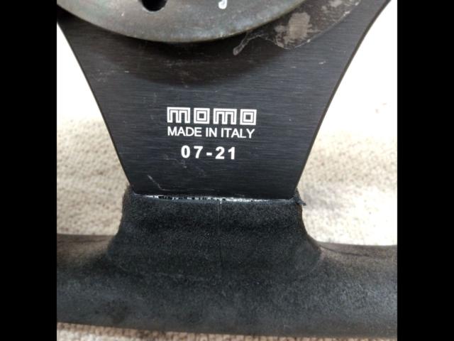 MOMO MOD.30 | カー用品 インテリア ステアリングを通販で購入する | 中古カー＆バイク用品の販売ならアップガレージ