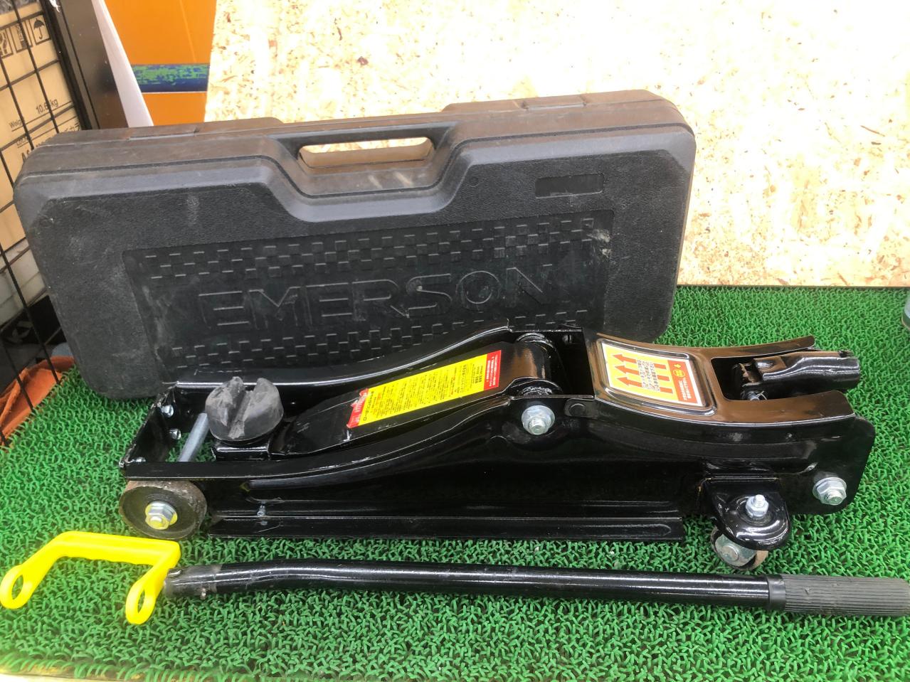 エマーソン ローダウンジャッキ2t EM-511C | 総合リユース 切断機 その他を通販で購入する | 中古カー＆バイク用品の販売ならアップガレージ