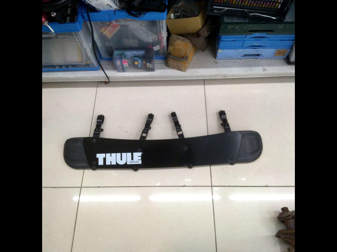 THULE フェアリング #555 ☆USDM☆本物志向にこだわりたい方へ | カー用品 キャリア その他キャリアを通販で購入する | 中古カー＆バイク用品の販売ならアップガレージ