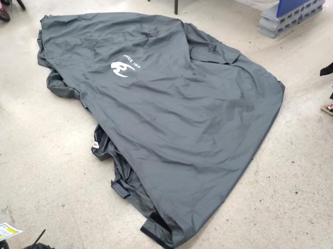 KOMINE AK-133 モーターサイクルドームF + ゴムマット | 中古品 | アップガレージ ライダース北戸田店 | バイク用品 その他(バイク用品) その他バイク用品(二輪)を通販で ...