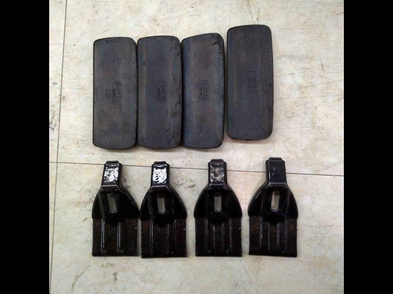 INNO K475 取付フック ジムニー JB23W / ジムニーシエラ JB43W | カー用品 キャリアを通販で購入する | 中古カー＆バイク用品の販売ならアップガレージ