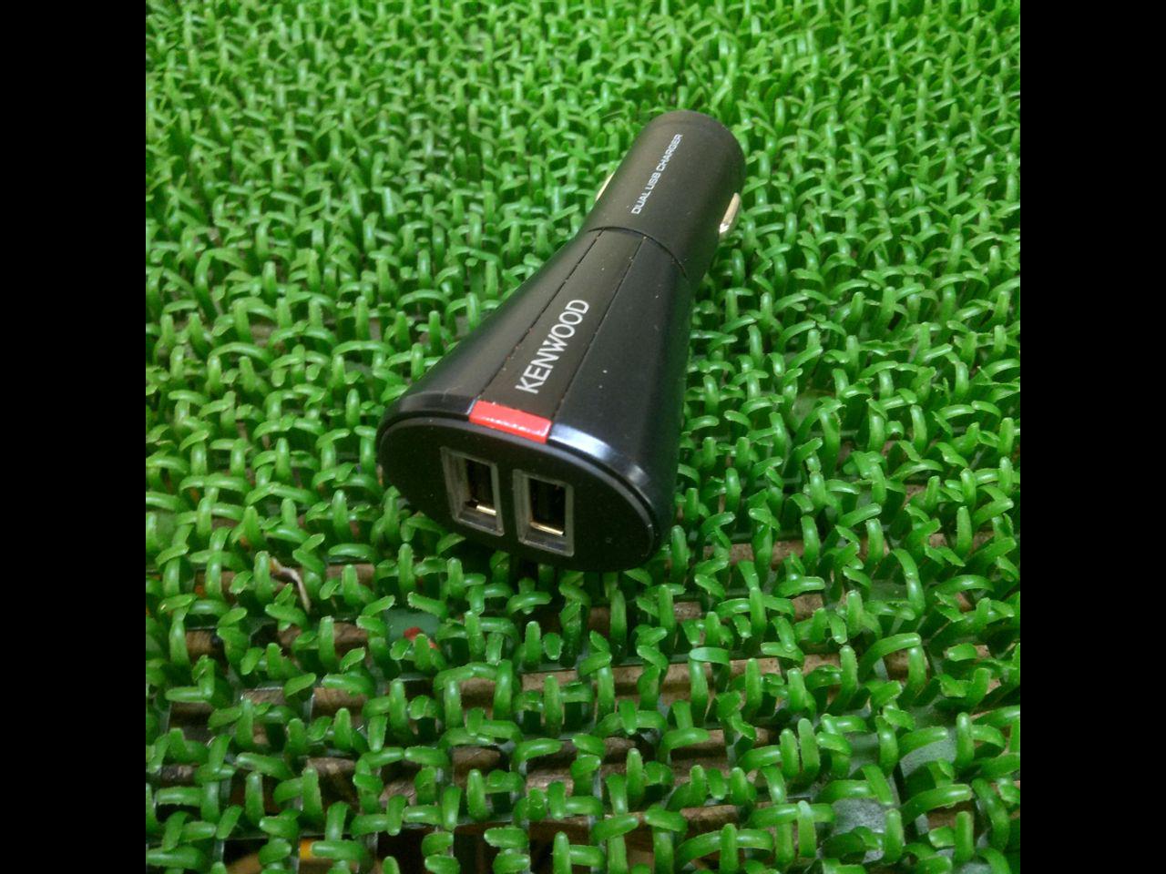KENWOOD シガーソケットチャージャー USBポートx2 CAX-CH10【値下げしました】 | 中古品 | アップガレージ 埼玉大宮店 ...