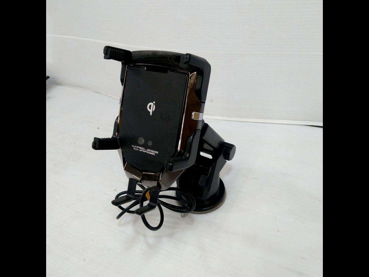 Kashimura KW-36 自動式ワイヤレス充電 & 電動ホルダー | カー用品 その他(カー用品) その他カー用品を通販で購入する | 中古カー＆バイク用品の販売ならアップガレージ