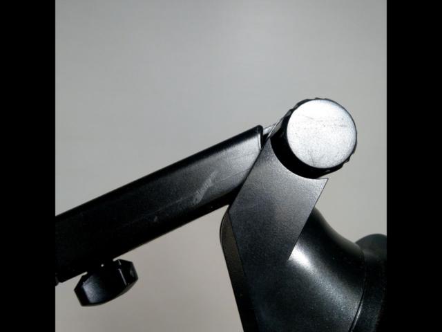 Kashimura KW-36 自動式ワイヤレス充電 & 電動ホルダー | カー用品 その他(カー用品) その他カー用品を通販で購入する | 中古カー＆バイク用品の販売ならアップガレージ