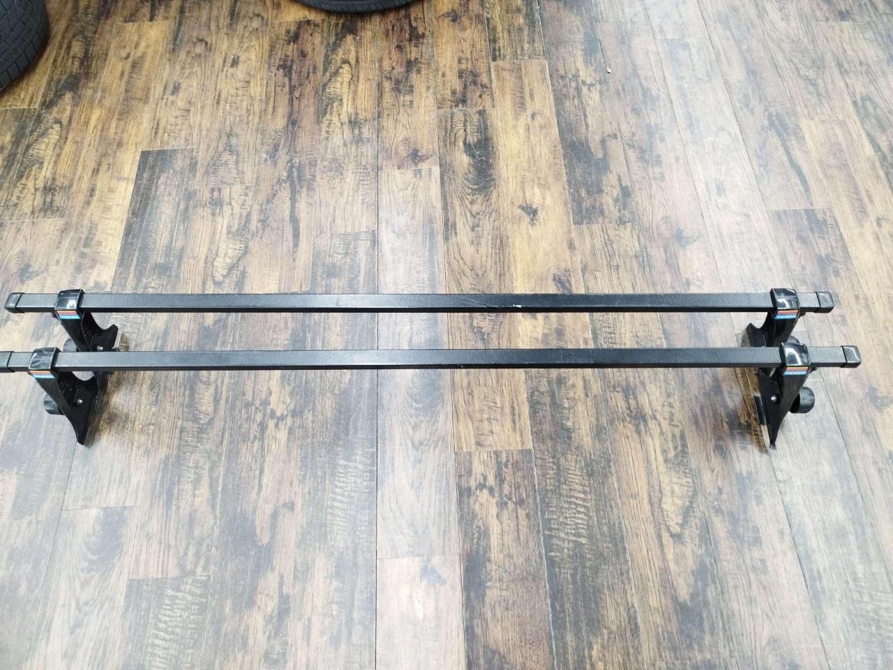 TERZO(テルッツォ) レインモールタイプベースフット ロック機構無しタイプ+ スクエアバーEB4/147cm | カー用品 キャリア その他キャリアを通販で購入する | 中古カー＆バイク用 ...