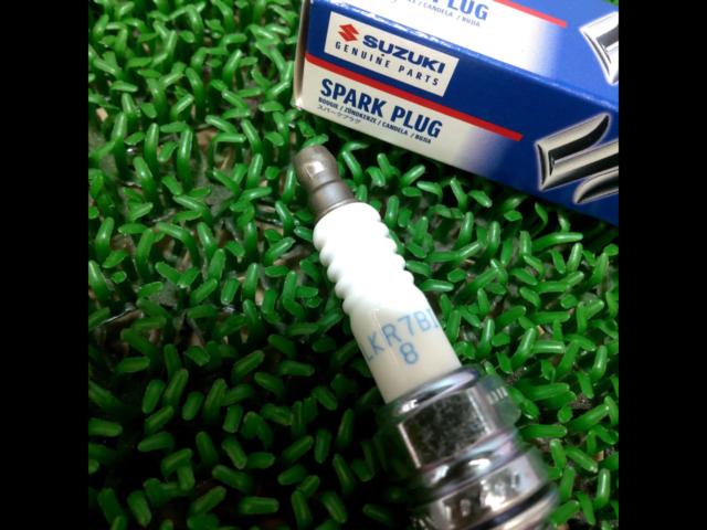 スズキ純正 09482-00607 スパークプラグ 3個セット | カー用品 メンテナンス その他メンテナンスを通販で購入する | 中古カー ...