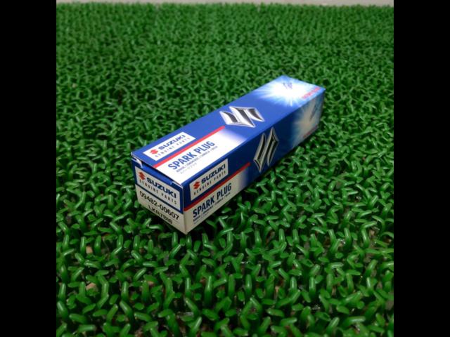 スズキ純正 09482-00607 スパークプラグ | 新古品 | アップガレージ 和歌山店 | カー用品 メンテナンス その他メンテナンスを ...
