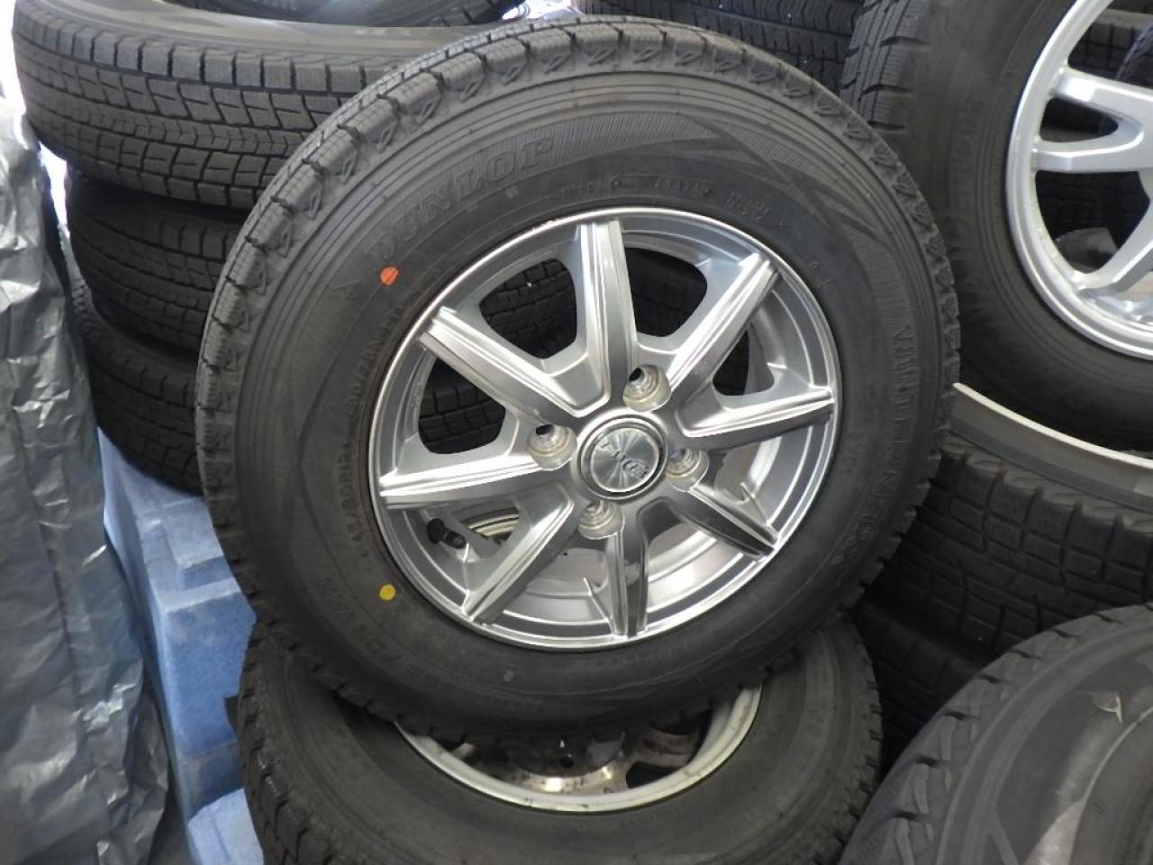 LAYCIA スポークホイール + DUNLOP(ダンロップ) WINTERMAXXWINTER SV01 | カー用品 スタッドレスタイヤ ...