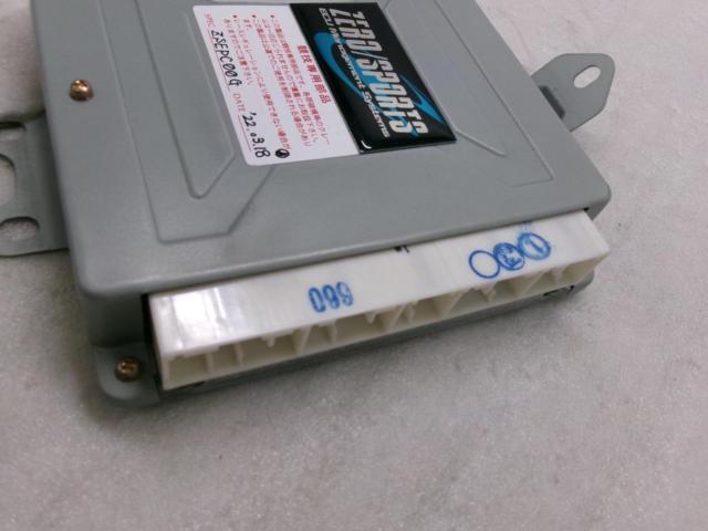 ZERO SPORTS ZERO PLUS | 中古品 | アップガレージ 広島中央店 | カー用品 電装系 コンピューターを通販で購入する ...