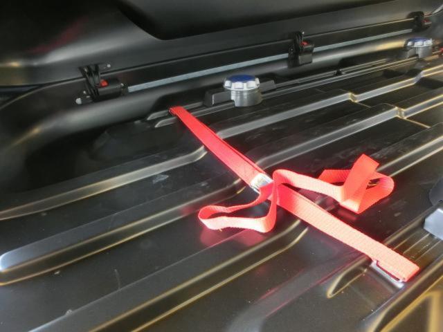 TERZO ルーフBOX ORCA EA520B | カー用品 キャリア ルーフBOXを通販で購入する | 中古カー＆バイク用品の販売ならアップガレージ