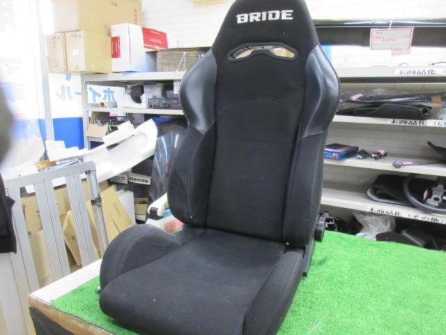 BRIDE DIGO | カー用品 シート リクライニングシート(レカロ)を通販で購入する | 中古カー＆バイク用品の販売ならアップガレージ