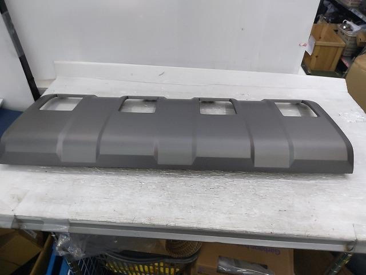 【トヨタ純正】フロントロアガーニッシュ 52411-60240 | カー用品 ボディパーツ フロントエアロを通販で購入する | 中古カー ...