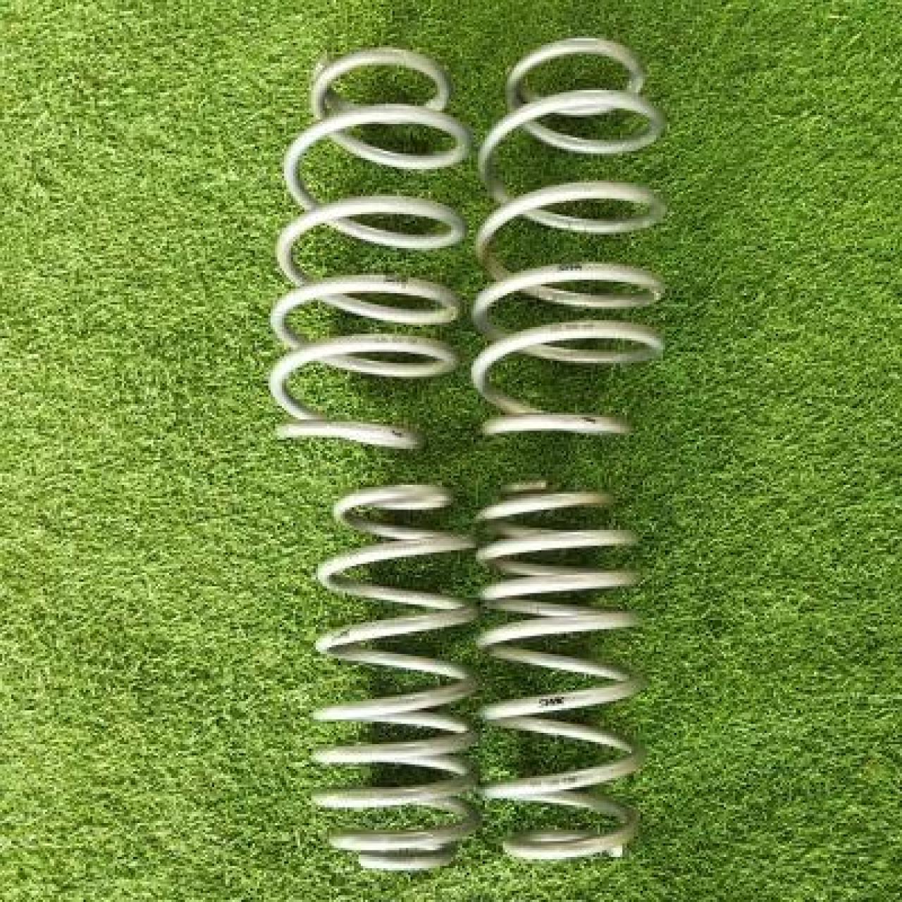 SWK ダウンサス ZC33/スイフトスポーツ | カー用品 足まわり サスを通販で購入する | 中古カー＆バイク用品の販売ならアップガレージ